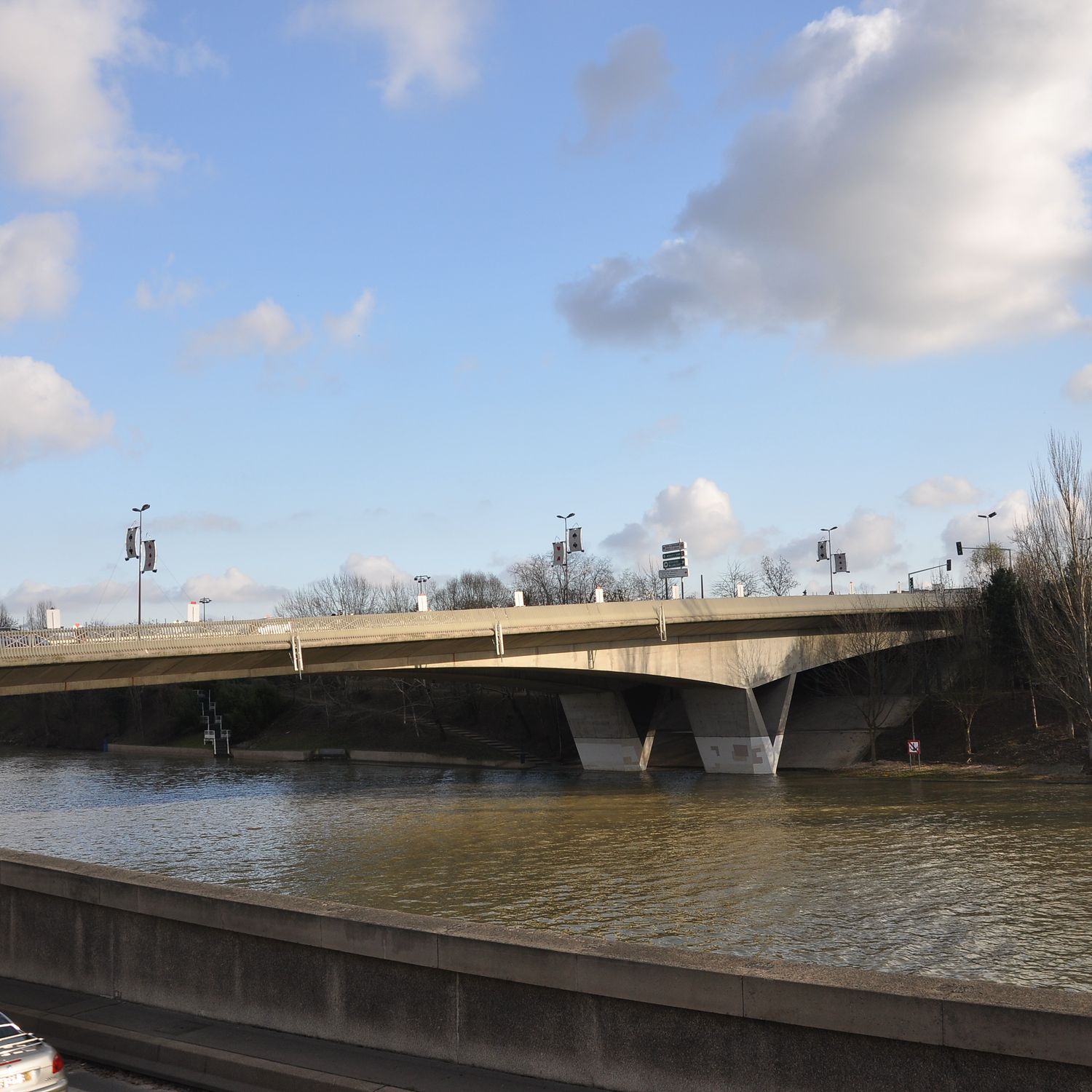 Pont de Puteaux - Pont routier à Puteaux et Neuilly-sur-Seine, France